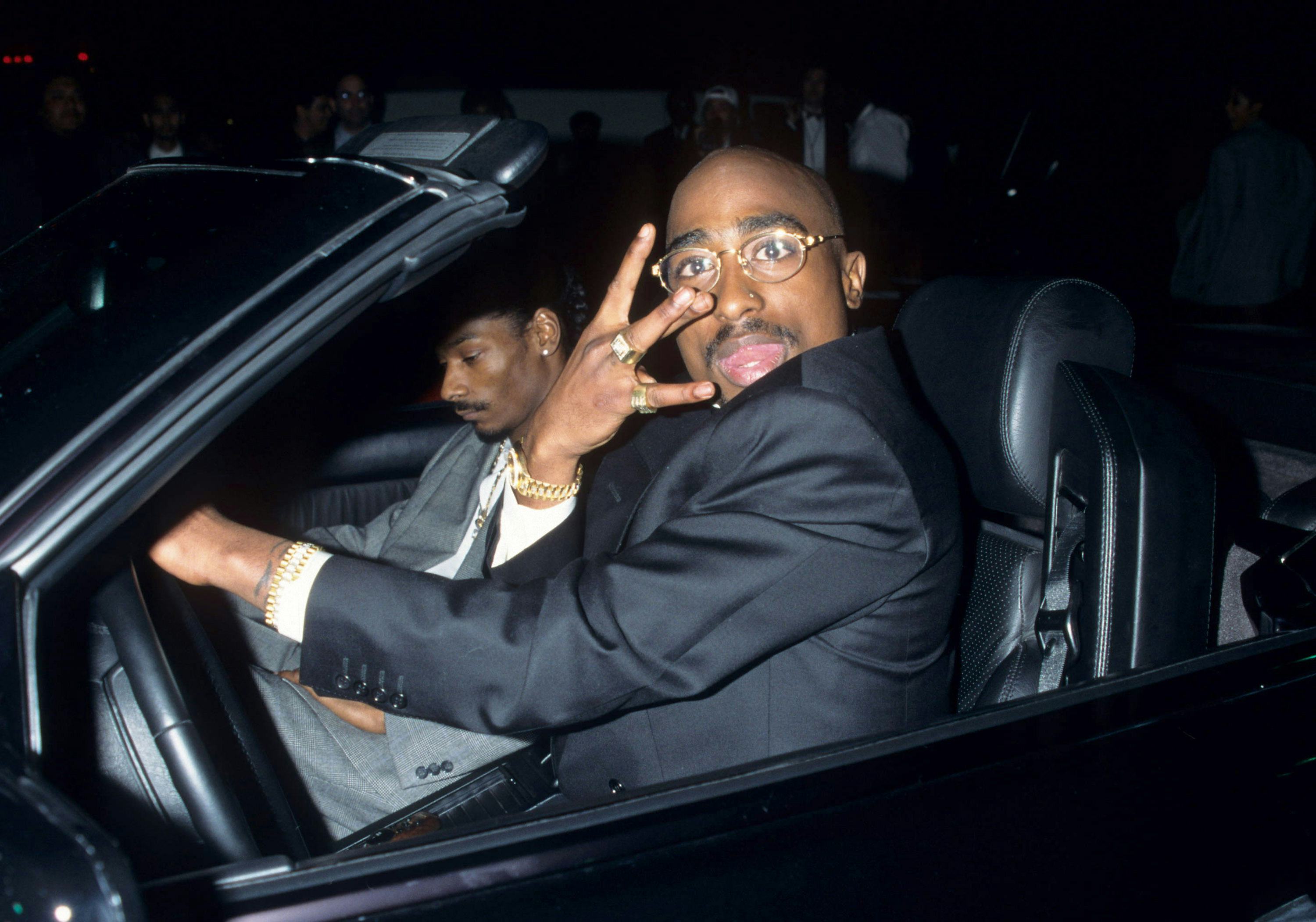 Who Killed Tupac Shakur? 4 Theories Including the Latest and Most ...