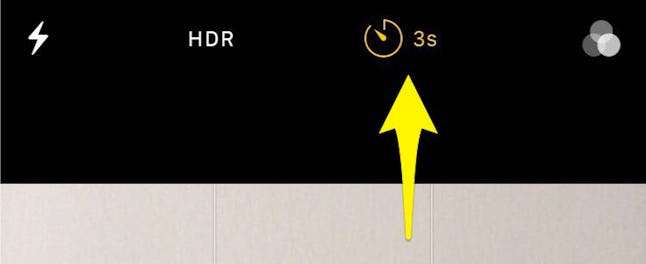 How to take a selfie with a timer on an iPhone