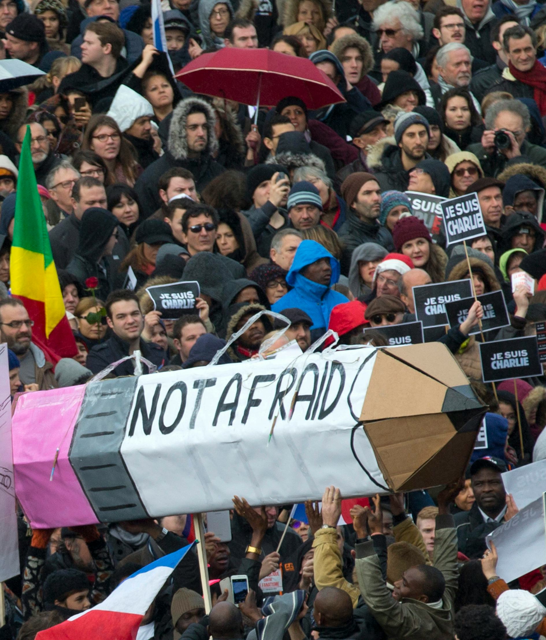 19 Photos of the Massive Marches Happening in Paris Right Now
