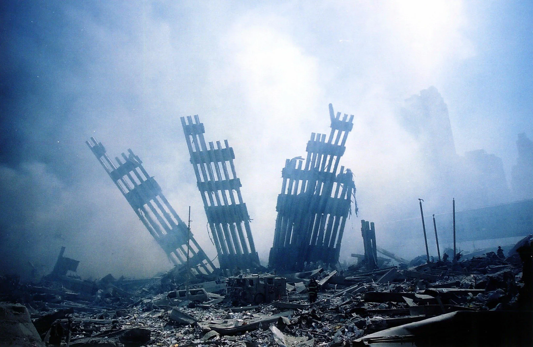 9/11 Photos: 11 Iconic Images From Sept. 11 and Its Aftermath