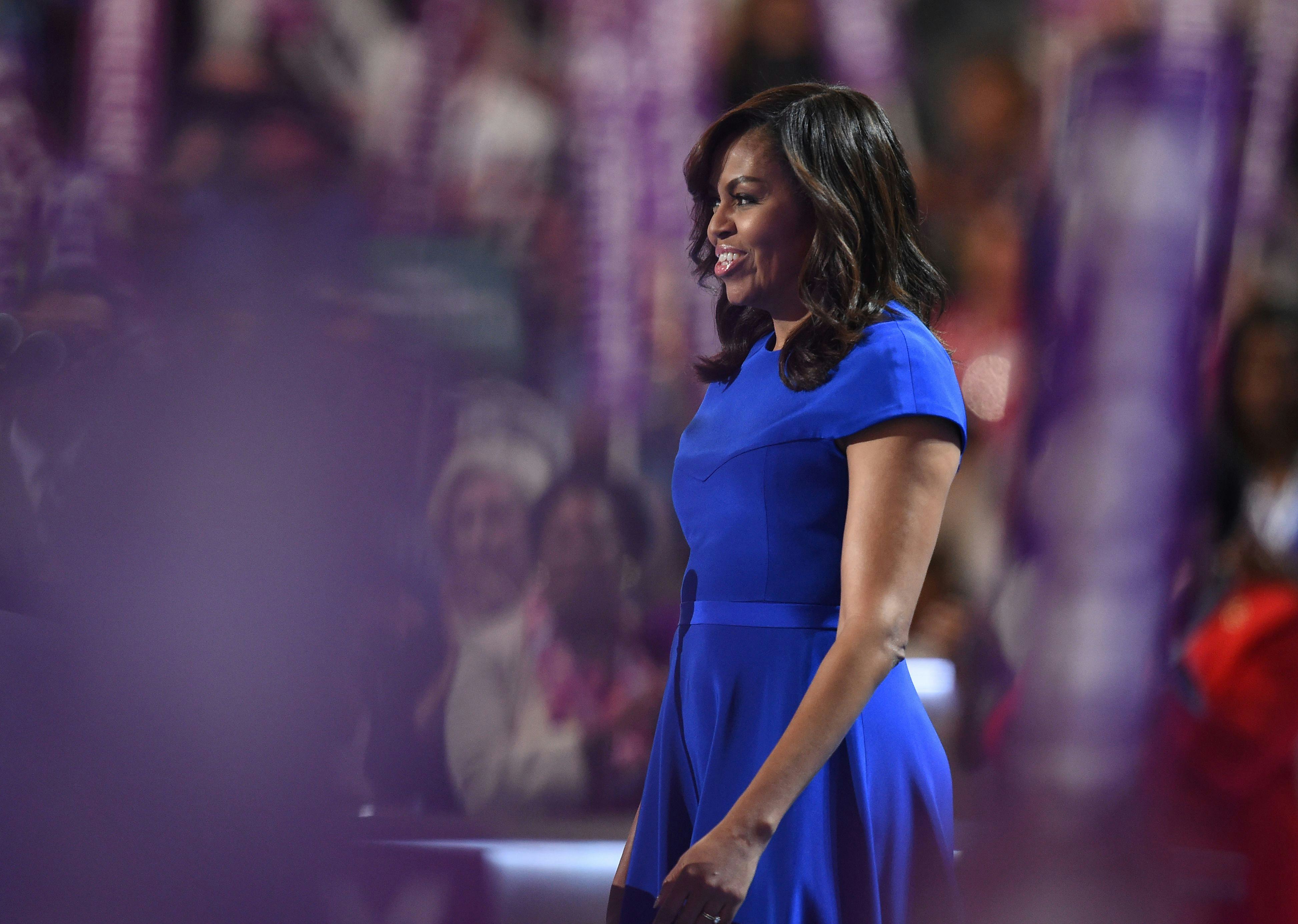 At the Democratic Convention, Michelle Obama's Understated Blue Dress ...
