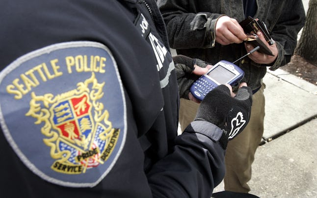 New Report Finds Police Officers Abuse Databases To Look Up Women Neighbors Celebrities new-report-finds-police-officers-abuse-databases-to-look-up-women-neighbors-celebrities