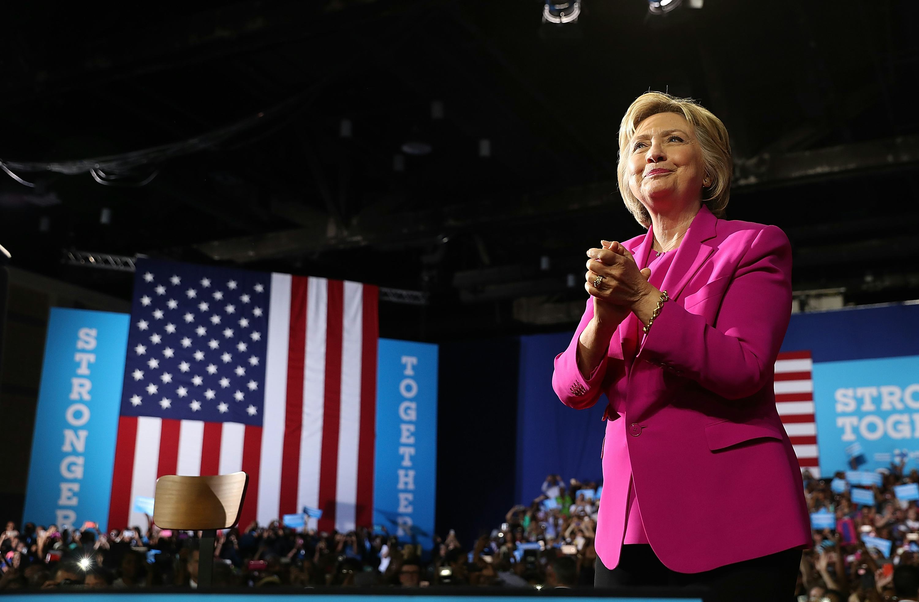 A look back at Hillary Clinton's triumphant year in fashion