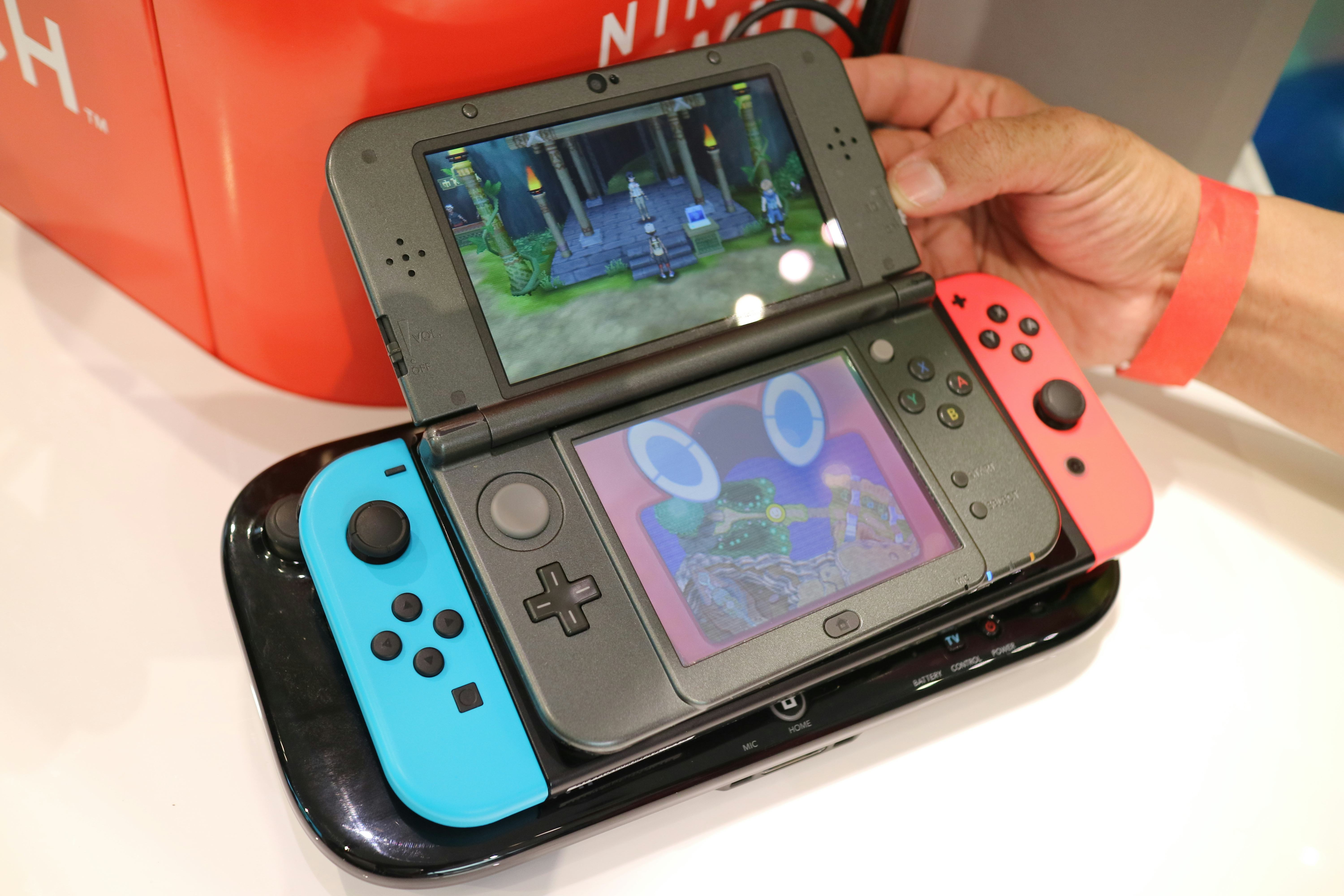 Nintendo Switch vs. Wii U GamePad: 15 more photos show the striking ...