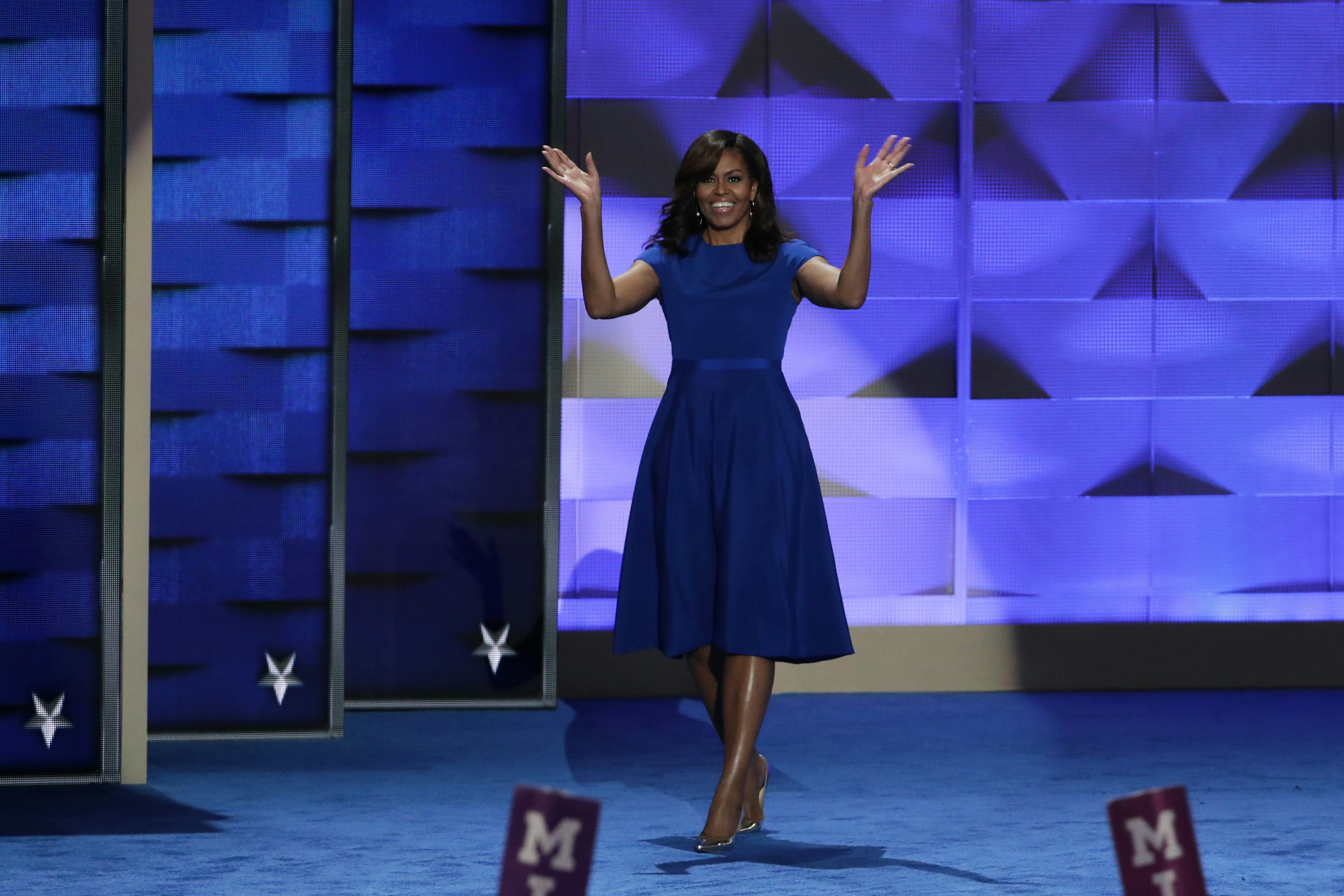 At the Democratic Convention, Michelle Obama's Understated Blue Dress ...