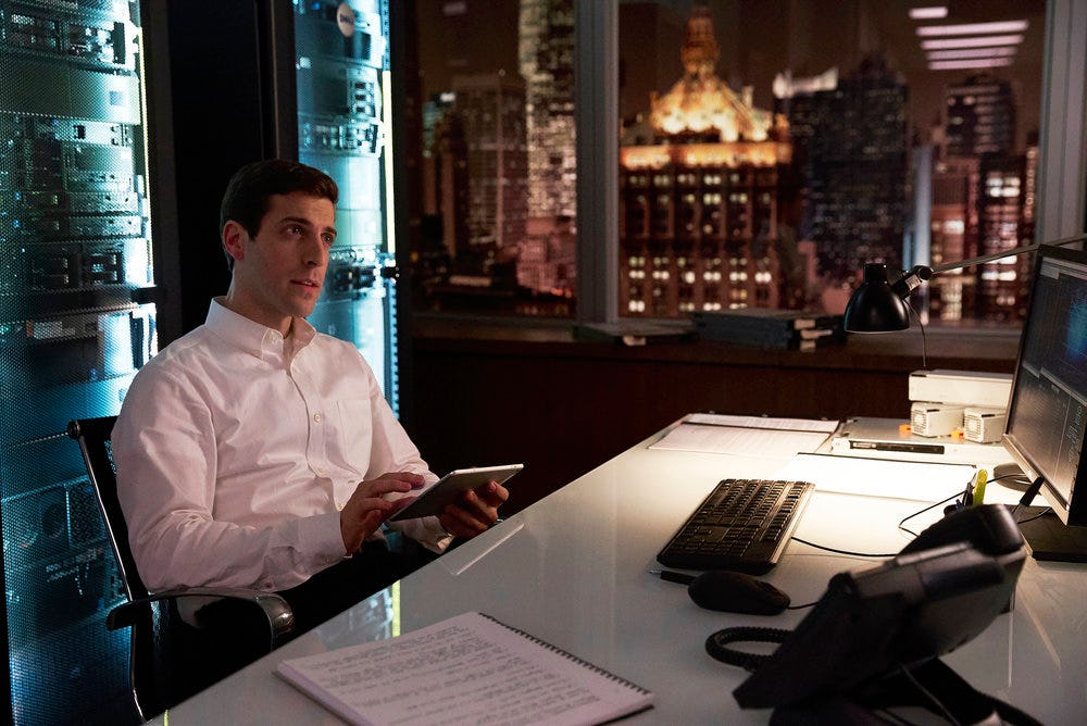 'Suits' Season 6: David Reale talks Donna and ... the robot uprising?